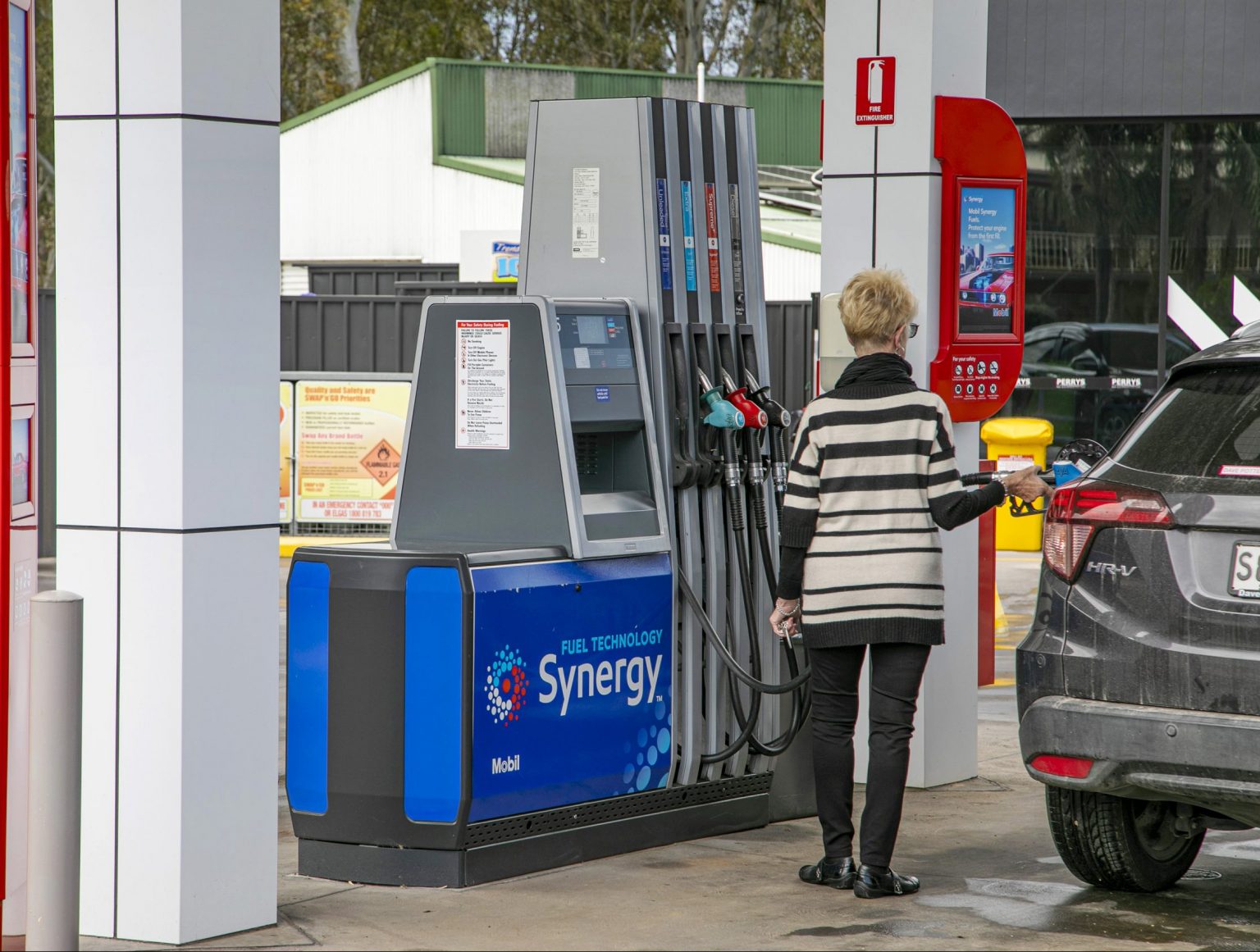 Reliable Australia-Wide Bulk Fuel Ordering and Delivery | Perrys